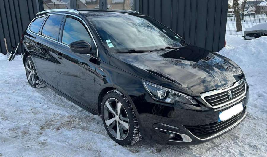 Black Peugeot 308 2016 in Taurage, with an engine capacity of 2.00 L and mileage of 221 thousand km for 6450 €, photo 1 on AUTOMOTO.COM.LV