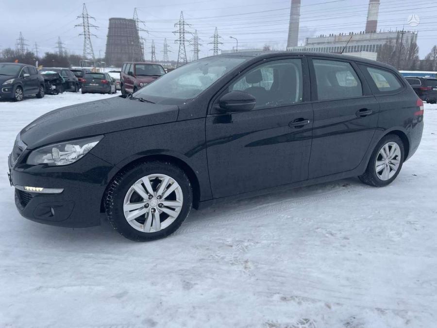Melns Peugeot 308 2016 Kauņa, ar dzinēja tilpumu 1.56 L un nobraukumu 197 tūkst. km par 3950 €, foto 3 vietnē AUTOMOTO.COM.LV
