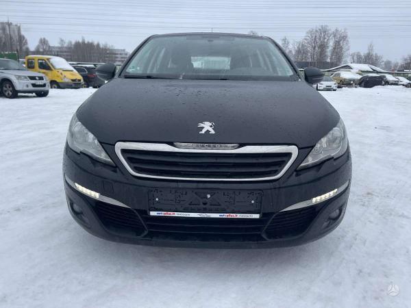 Black Peugeot 308 2016 in Kaunas, with an engine capacity of 1.56 L and mileage of 197 thousand km for 3950 €, photo 4 on AUTOMOTO.COM.LV