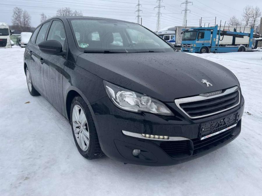 Melns Peugeot 308 2016 Kauņa, ar dzinēja tilpumu 1.56 L un nobraukumu 197 tūkst. km par 3950 €, foto 5 vietnē AUTOMOTO.COM.LV