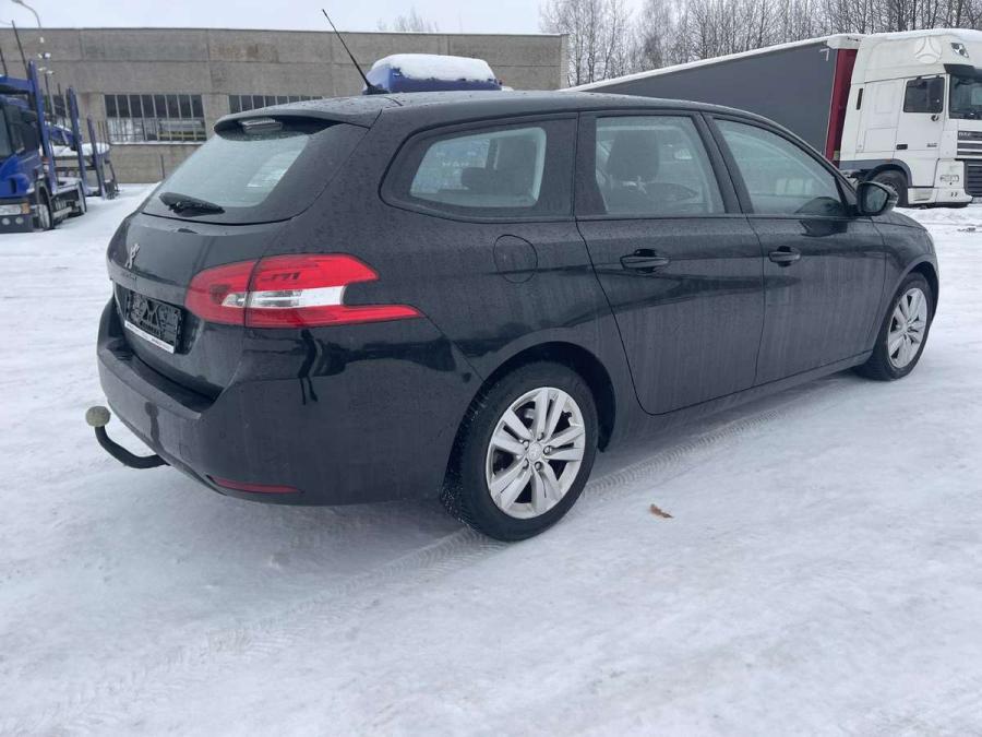 Melns Peugeot 308 2016 Kauņa, ar dzinēja tilpumu 1.56 L un nobraukumu 197 tūkst. km par 3950 €, foto 10 vietnē AUTOMOTO.COM.LV