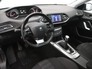 Melns Peugeot 308 2016 Viļņa, ar dzinēja tilpumu 1.20 L un nobraukumu 224 tūkst. km par 5799 €, foto 17 vietnē AUTOMOTO.COM.LV