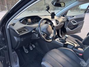 Melns Peugeot 308 2016 Viļņa, ar dzinēja tilpumu 1.60 L un nobraukumu 253 tūkst. km par 4200 €, foto 7 vietnē AUTOMOTO.COM.LV