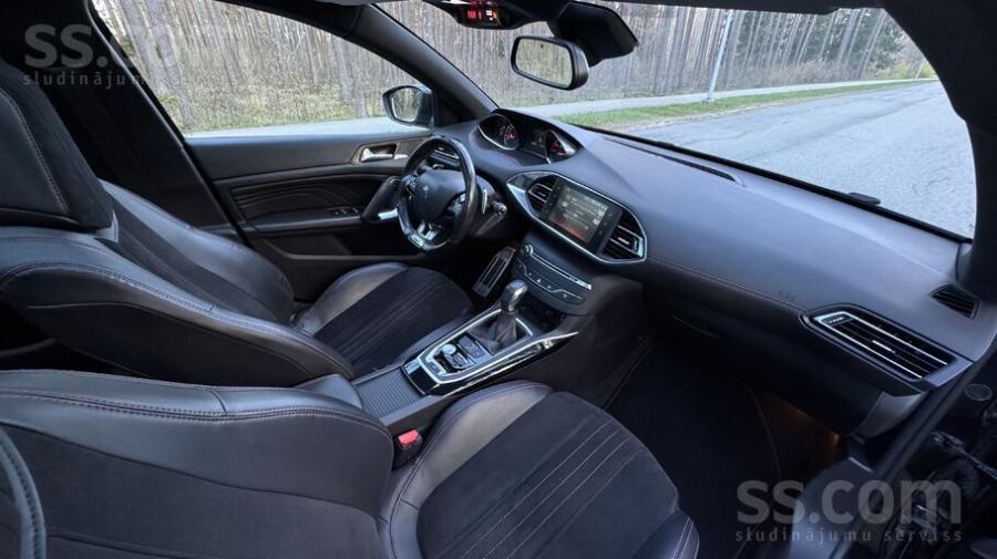 Black Peugeot 308 2016 in Jelgava, with an engine capacity of 2.00 L and mileage of 220 thousand km for 6990 €, photo 14 on AUTOMOTO.COM.LV