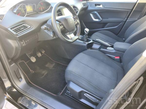 Melns Peugeot 308 2016 Rīga, ar dzinēja tilpumu 1.60 L un nobraukumu 0 tūkst. km par 4999 €, foto 7 vietnē AUTOMOTO.COM.LV