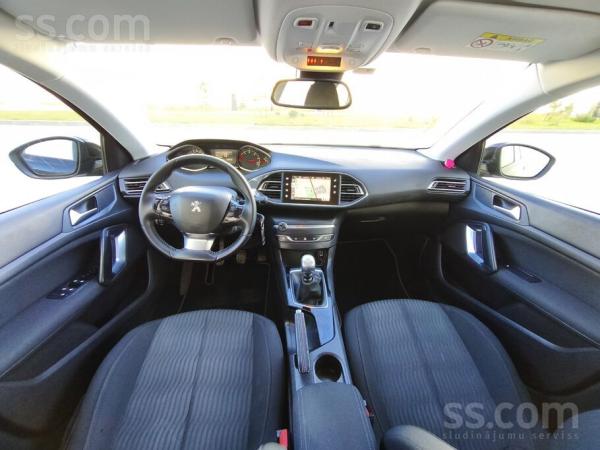 Melns Peugeot 308 2016 Rīga, ar dzinēja tilpumu 1.60 L un nobraukumu 0 tūkst. km par 4999 €, foto 9 vietnē AUTOMOTO.COM.LV