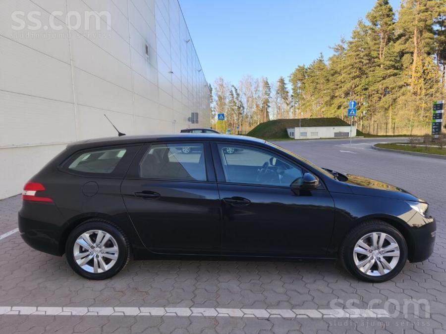 Melns Peugeot 308 2016 Rīga, ar dzinēja tilpumu 1.60 L un nobraukumu 0 tūkst. km par 4999 €, foto 29 vietnē AUTOMOTO.COM.LV