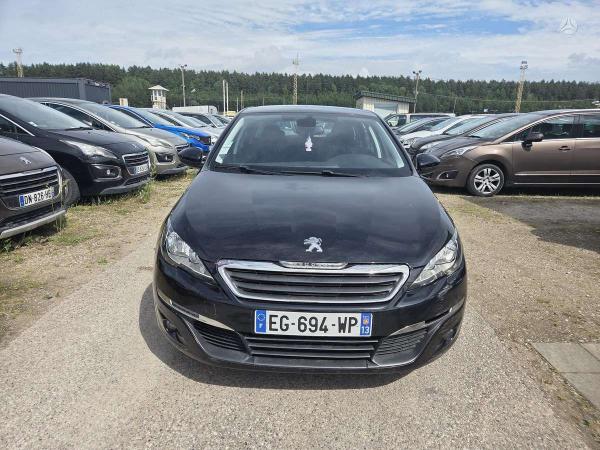 Black Peugeot 308 2016 in Vilnius, with an engine capacity of 1.56 L and mileage of 234 thousand km for 4500 €, photo 2 on AUTOMOTO.COM.LV
