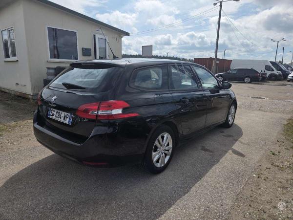 Black Peugeot 308 2016 in Vilnius, with an engine capacity of 1.56 L and mileage of 234 thousand km for 4500 €, photo 4 on AUTOMOTO.COM.LV