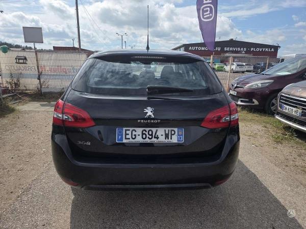 Melns Peugeot 308 2016 Viļņa, ar dzinēja tilpumu 1.56 L un nobraukumu 234 tūkst. km par 4000 €, foto 5 vietnē AUTOMOTO.COM.LV