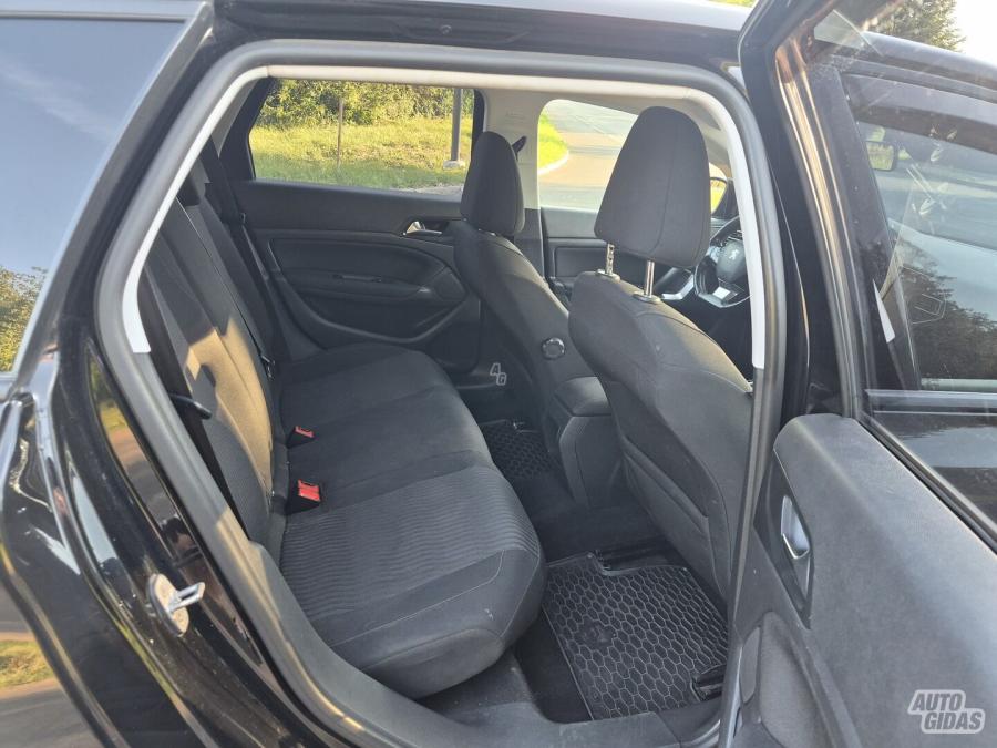 Melns Peugeot 308 2016 Kauņa, ar dzinēja tilpumu 1.60 L un nobraukumu 276 tūkst. km par 3950 €, foto 13 vietnē AUTOMOTO.COM.LV