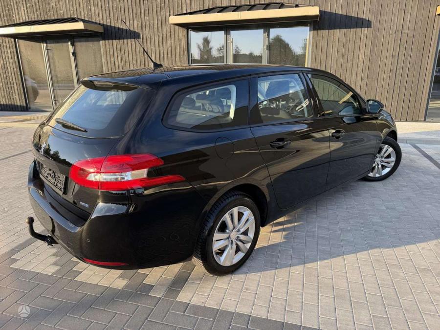 Melns Peugeot 308 2016 Šauļi, ar dzinēja tilpumu 1.56 L un nobraukumu 256 tūkst. km par 4650 €, foto 6 vietnē AUTOMOTO.COM.LV