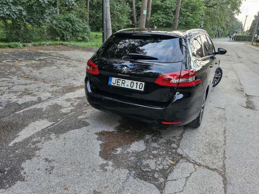 Melns Peugeot 308 2016 Alīta, ar dzinēja tilpumu 2.00 L un nobraukumu 253 tūkst. km par 5490 €, foto 21 vietnē AUTOMOTO.COM.LV
