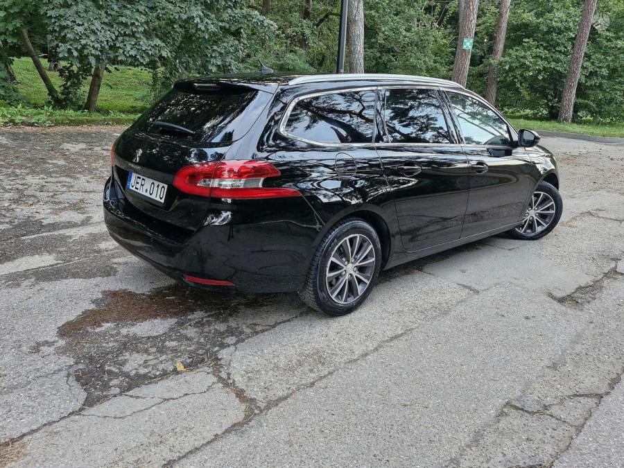Melns Peugeot 308 2016 Alīta, ar dzinēja tilpumu 2.00 L un nobraukumu 253 tūkst. km par 5490 €, foto 29 vietnē AUTOMOTO.COM.LV