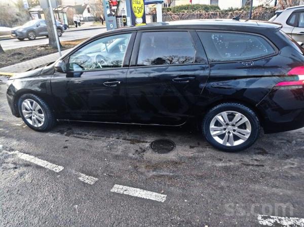 Melns Peugeot 308 2016 Jūrmala, ar dzinēja tilpumu 1.60 L un nobraukumu 160 tūkst. km par 3600 €, foto 7 vietnē AUTOMOTO.COM.LV