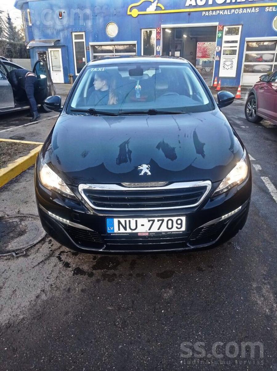 Black Peugeot 308 2016 in Jurmala, with an engine capacity of 1.60 L and mileage of 160 thousand km for 3600 €, photo 8 on AUTOMOTO.COM.LV