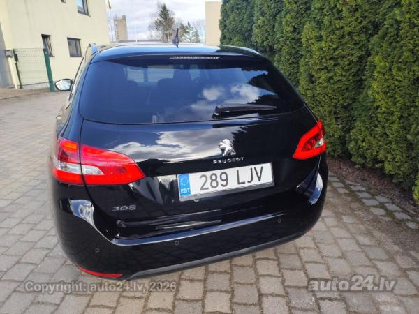 Black Peugeot 308 2017 in Paide, with an engine capacity of 1.60 L and mileage of 262 thousand km for 6990 €, photo 5 on AUTOMOTO.COM.LV