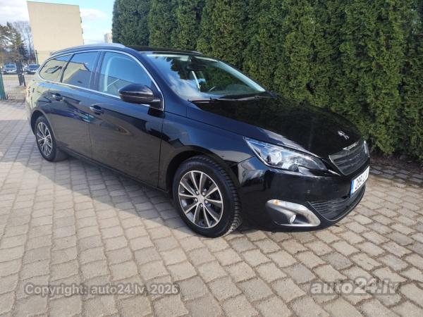 Black Peugeot 308 2017 in Paide, with an engine capacity of 1.60 L and mileage of 262 thousand km for 6990 €, photo 8 on AUTOMOTO.COM.LV