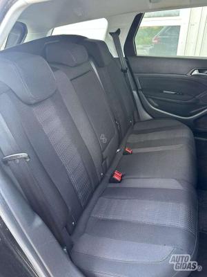 Melns Peugeot 308 2017 Viļņa, ar dzinēja tilpumu 1.60 L un nobraukumu 173 tūkst. km par 7250 €, foto 13 vietnē AUTOMOTO.COM.LV