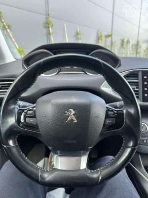 Melns Peugeot 308 2017 Viļņa, ar dzinēja tilpumu 1.60 L un nobraukumu 173 tūkst. km par 7250 €, foto 27 vietnē AUTOMOTO.COM.LV