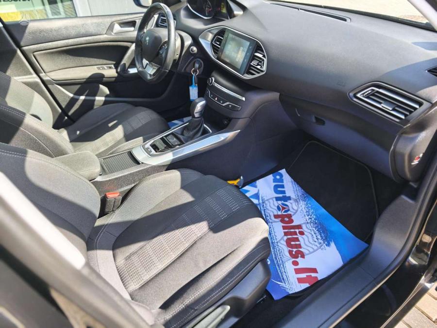 Black Peugeot 308 2017 in Siauliai, with an engine capacity of 1.56 L and mileage of 250 thousand km for 6200 €, photo 13 on AUTOMOTO.COM.LV
