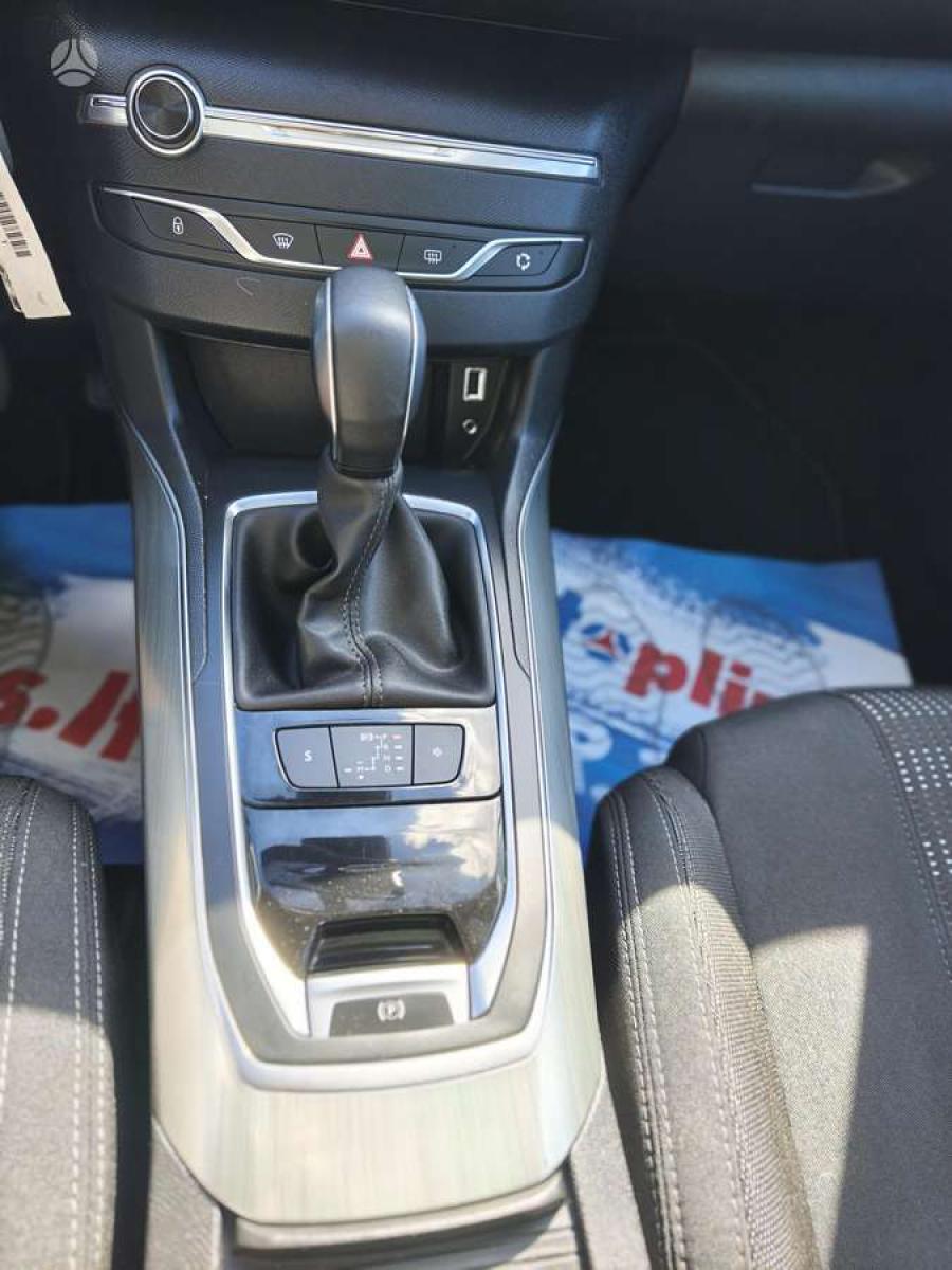 Black Peugeot 308 2017 in Siauliai, with an engine capacity of 1.56 L and mileage of 250 thousand km for 6200 €, photo 16 on AUTOMOTO.COM.LV