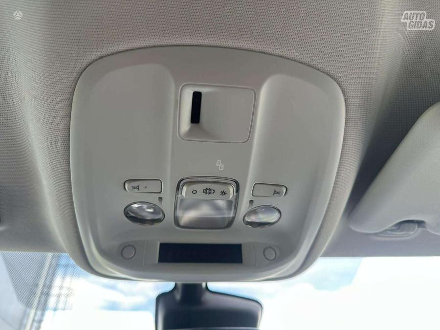 Black Peugeot 308 2017 in Vilnius, with an engine capacity of 1.60 L and mileage of 173 thousand km for 6750 €, photo 20 on AUTOMOTO.COM.LV