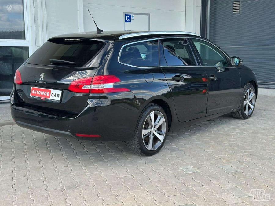 Black Peugeot 308 2017 in Vilnius, with an engine capacity of 1.60 L and mileage of 173 thousand km for 6750 €, photo 5 on AUTOMOTO.COM.LV