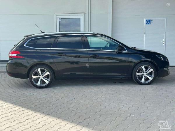 Melns Peugeot 308 2017 Viļņa, ar dzinēja tilpumu 1.60 L un nobraukumu 173 tūkst. km par 6750 €, foto 7 vietnē AUTOMOTO.COM.LV