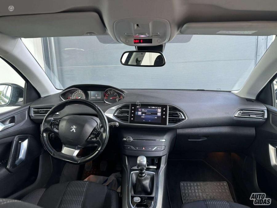 Black Peugeot 308 2017 in Vilnius, with an engine capacity of 1.60 L and mileage of 173 thousand km for 6750 €, photo 9 on AUTOMOTO.COM.LV