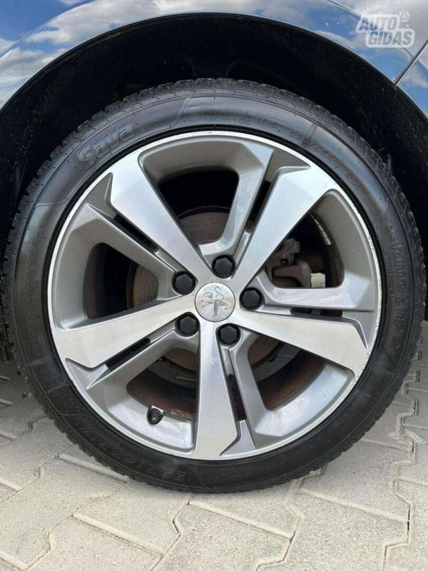 Melns Peugeot 308 2017 Viļņa, ar dzinēja tilpumu 1.60 L un nobraukumu 173 tūkst. km par 6750 €, foto 10 vietnē AUTOMOTO.COM.LV