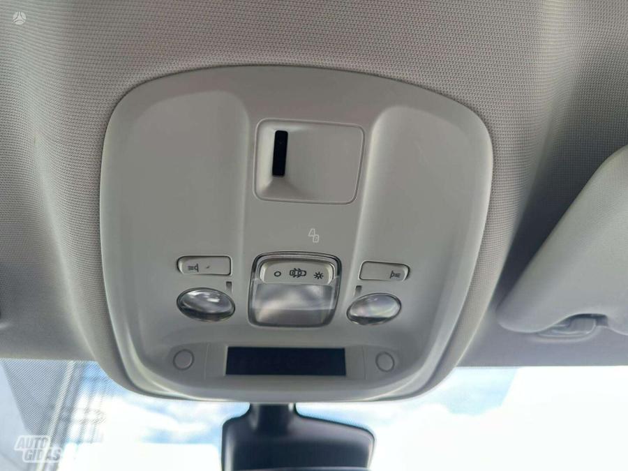 Black Peugeot 308 2017 in Vilnius, with an engine capacity of 1.60 L and mileage of 173 thousand km for 6750 €, photo 20 on AUTOMOTO.COM.LV