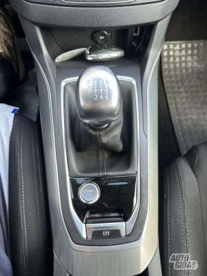 Black Peugeot 308 2017 in Vilnius, with an engine capacity of 1.60 L and mileage of 173 thousand km for 6750 €, photo 23 on AUTOMOTO.COM.LV