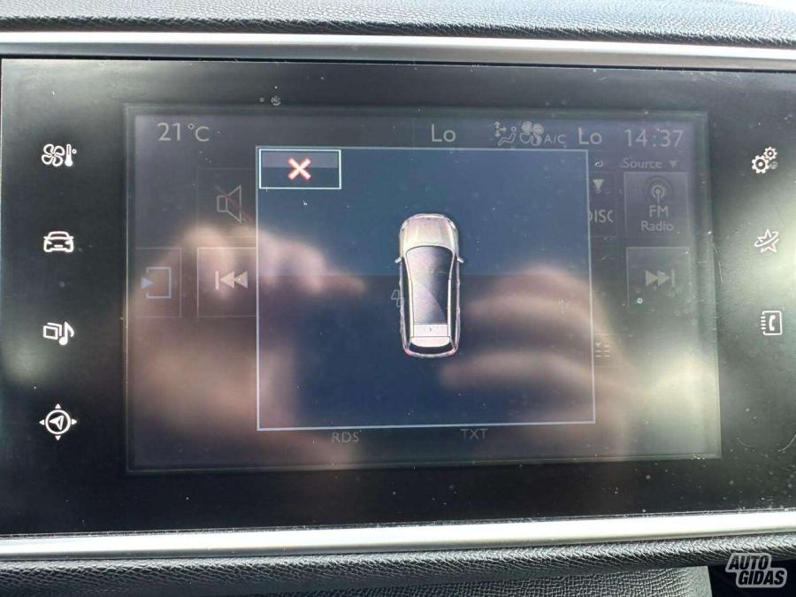 Black Peugeot 308 2017 in Vilnius, with an engine capacity of 1.60 L and mileage of 173 thousand km for 6750 €, photo 26 on AUTOMOTO.COM.LV