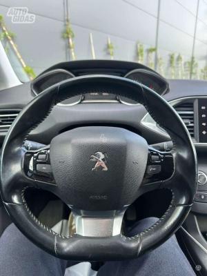 Black Peugeot 308 2017 in Vilnius, with an engine capacity of 1.60 L and mileage of 173 thousand km for 6750 €, photo 27 on AUTOMOTO.COM.LV
