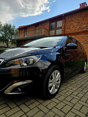 Melns Peugeot 308 2017 Marijampole, ar dzinēja tilpumu 1.56 L un nobraukumu 249 tūkst. km par 5850 €, foto 10 vietnē AUTOMOTO.COM.LV