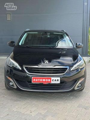 Black Peugeot 308 2017 in Vilnius, with an engine capacity of 1.60 L and mileage of 173 thousand km for 6750 €, photo 3 on AUTOMOTO.COM.LV