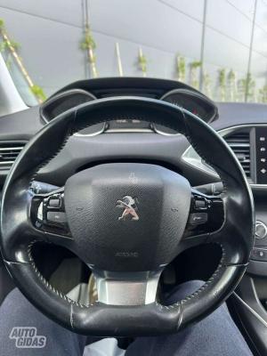 Black Peugeot 308 2017 in Vilnius, with an engine capacity of 1.60 L and mileage of 173 thousand km for 6750 €, photo 27 on AUTOMOTO.COM.LV