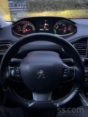 Black Peugeot 308 2018 in Riga, with an engine capacity of 1.60 L and mileage of 105 thousand km for 8950 €, photo 15 on AUTOMOTO.COM.LV