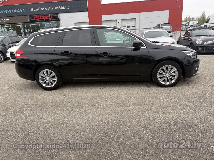 Melns Peugeot 308 2018 Viljandi, ar dzinēja tilpumu 1.20 L un nobraukumu 78 tūkst. km par 7690 €, foto 16 vietnē AUTOMOTO.COM.LV