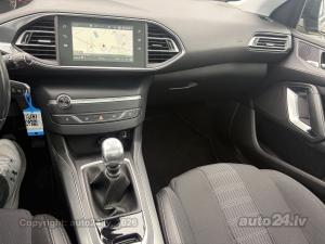 Melns Peugeot 308 2018 Viljandi, ar dzinēja tilpumu 1.20 L un nobraukumu 78 tūkst. km par 7690 €, foto 18 vietnē AUTOMOTO.COM.LV