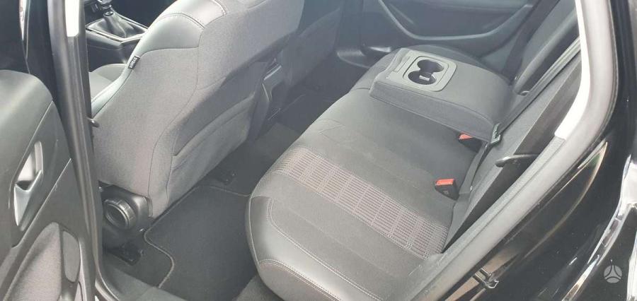 Melns Peugeot 308 2018 Kauņa, ar dzinēja tilpumu 1.56 L un nobraukumu 280 tūkst. km par 6350 €, foto 18 vietnē AUTOMOTO.COM.LV