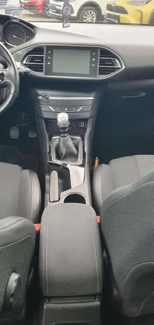 Melns Peugeot 308 2018 Kauņa, ar dzinēja tilpumu 1.56 L un nobraukumu 280 tūkst. km par 6350 €, foto 20 vietnē AUTOMOTO.COM.LV