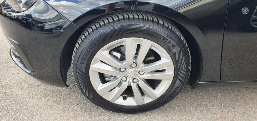 Melns Peugeot 308 2018 Kauņa, ar dzinēja tilpumu 1.56 L un nobraukumu 280 tūkst. km par 6350 €, foto 31 vietnē AUTOMOTO.COM.LV
