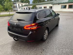 Black Peugeot 308 2018 in Cesis, with an engine capacity of 1.20 L and mileage of 189 thousand km for 7200 €, photo 6 on AUTOMOTO.COM.LV