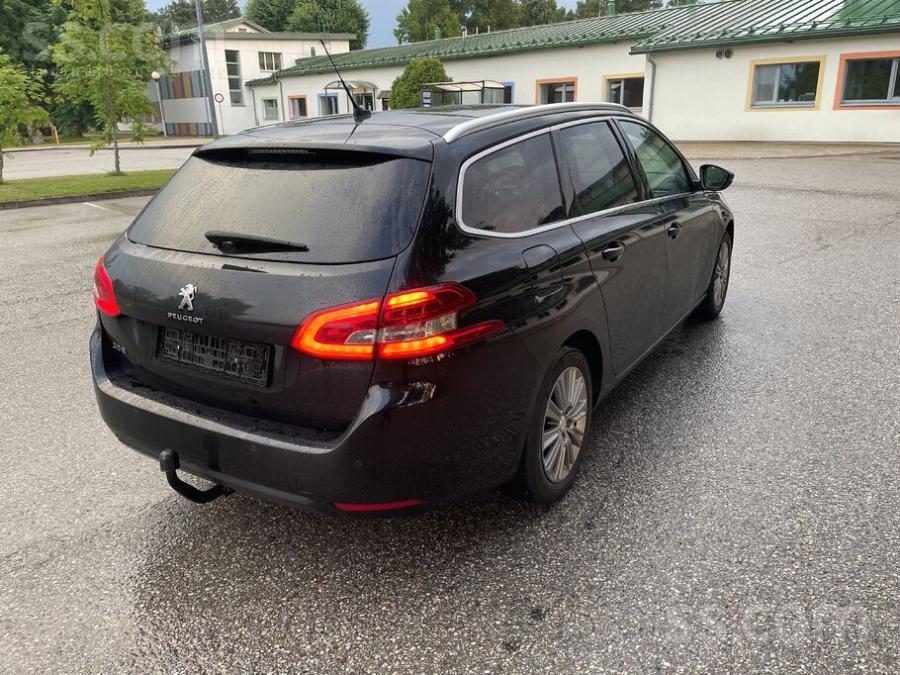 Black Peugeot 308 2018 in Cesis, with an engine capacity of 1.20 L and mileage of 189 thousand km for 7200 €, photo 6 on AUTOMOTO.COM.LV