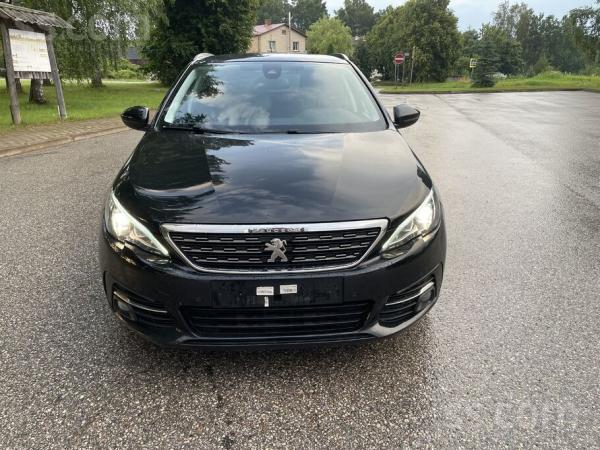 Black Peugeot 308 2018 in Cesis, with an engine capacity of 1.20 L and mileage of 189 thousand km for 7200 €, photo 8 on AUTOMOTO.COM.LV