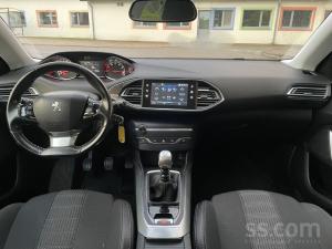Black Peugeot 308 2018 in Cesis, with an engine capacity of 1.20 L and mileage of 189 thousand km for 7200 €, photo 19 on AUTOMOTO.COM.LV