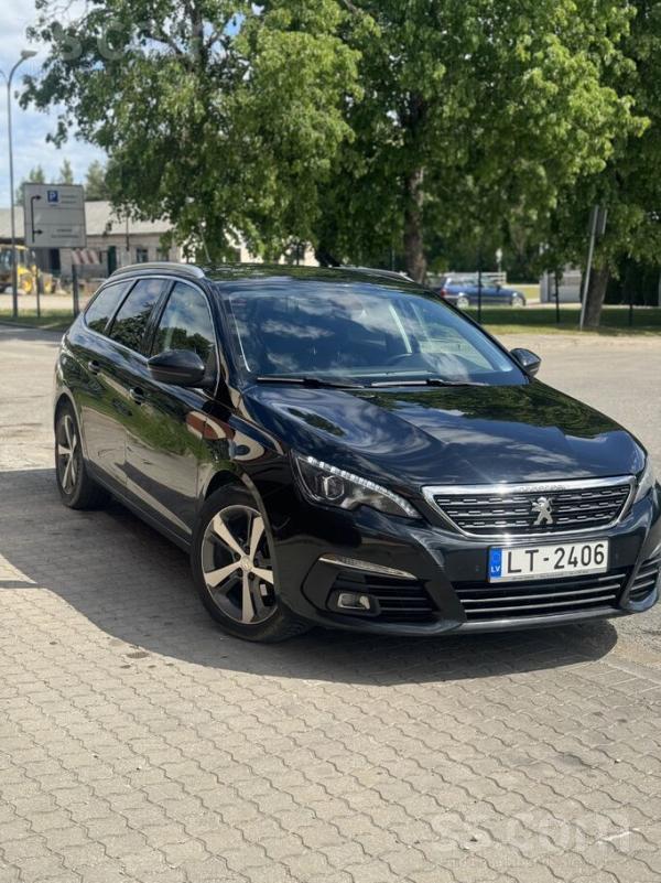 Черный Пежо 308 2018 в Кулдига, объемом двигателя 1.50 л и пробегом 181 тыс. км за 7050 €, фото 2 на AUTOMOTO.COM.LV