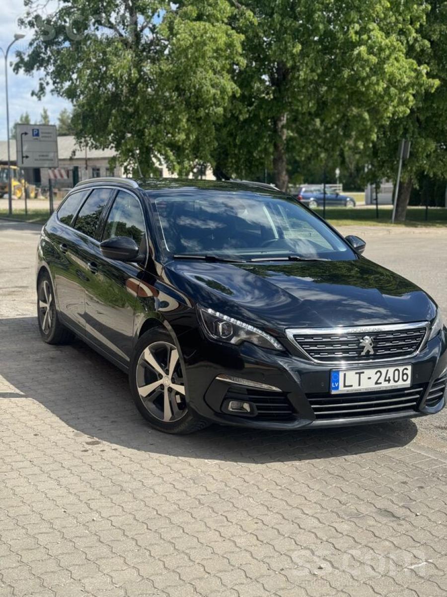 Black Peugeot 308 2018 in Kuldiga, with an engine capacity of 1.50 L and mileage of 181 thousand km for 7050 €, photo 3 on AUTOMOTO.COM.LV